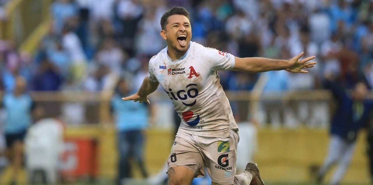 Gonzalo Sibrián, dirigente albo: «Para Alianza es importante renovar a ...