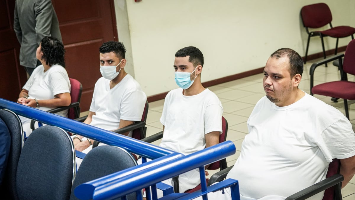 Enjuician a cuatro acusados de contrabandear $600,000 en cigarrillos ...