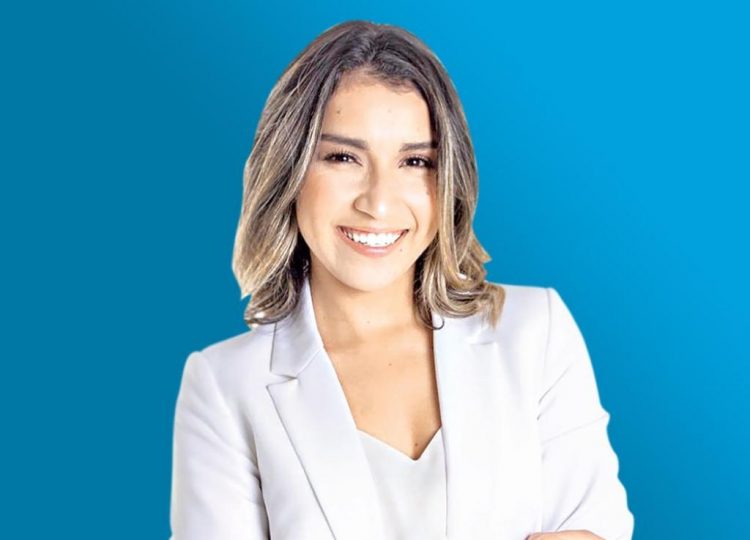 Dania González – Diario El Salvador