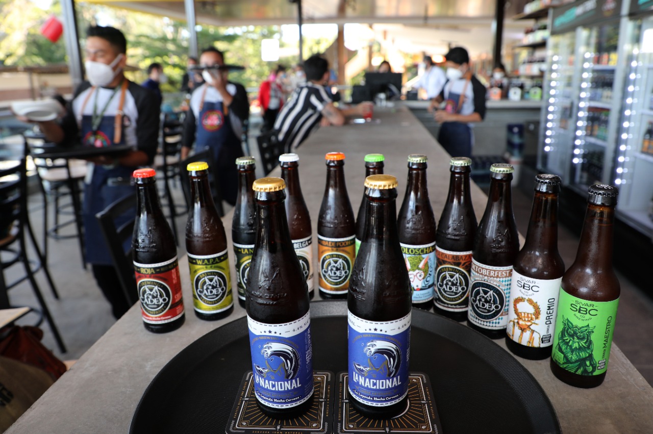Cerveza Cadejo lanza un llamado para que crezca la jauría - Diario El ...
