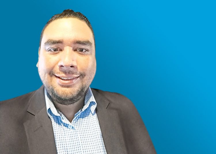 EDWIN SERRANO – Diario El Salvador