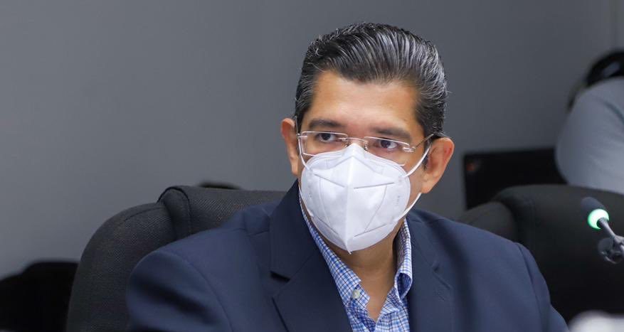 Luis Mario Rodríguez acepta que tenía dos remuneraciones en gobierno de ...