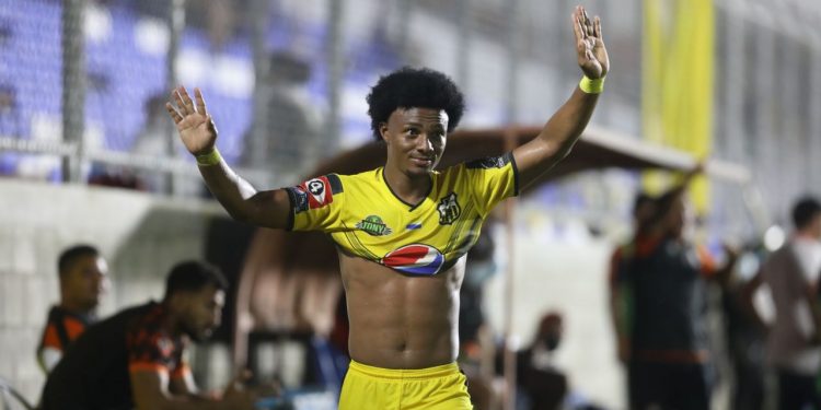 Águila anuncia el fichaje de Edgar Medrano – Diario El Salvador