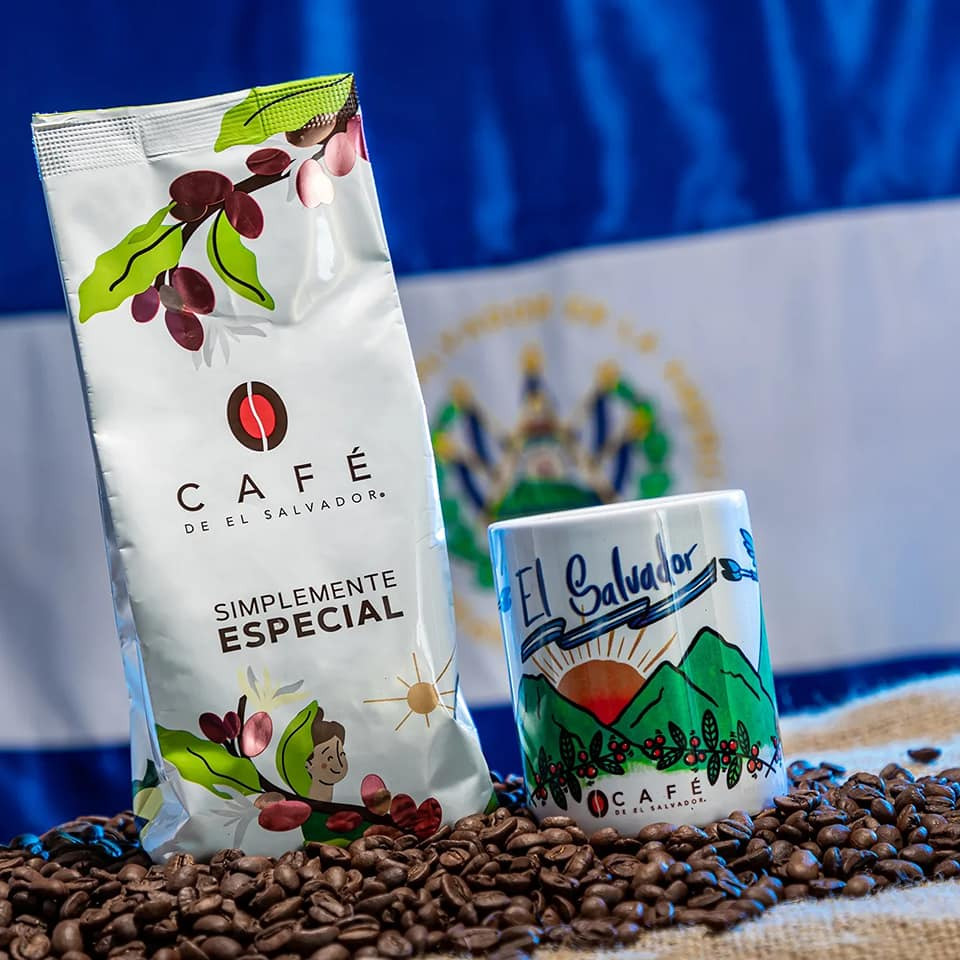 Salvadoreños honran su herencia cafetalera en el mes de la ...