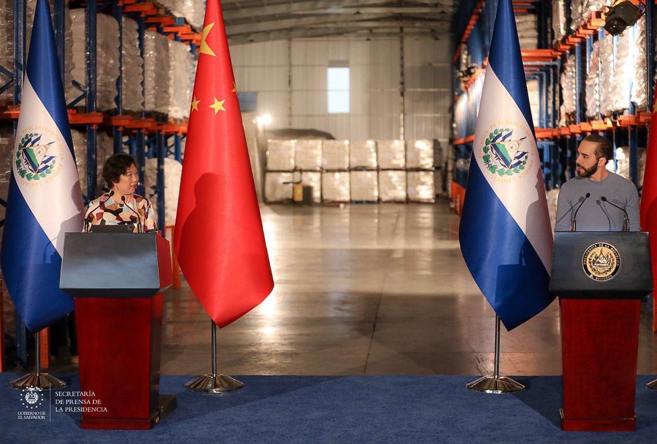 Industriales respaldan anuncio de negociaciones de TLC con China ...