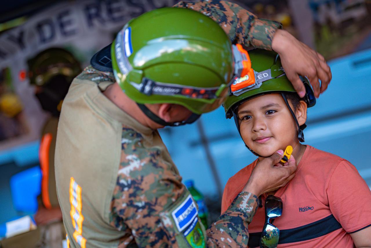 Capitalinos disfrutan de «SivArt» en el Centro Histórico – Diario El ...