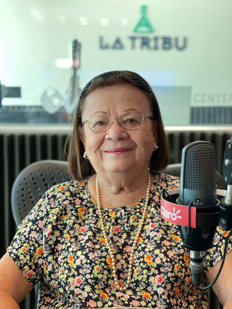 5.-Maria-Isabel-Novoa – Diario El Salvador