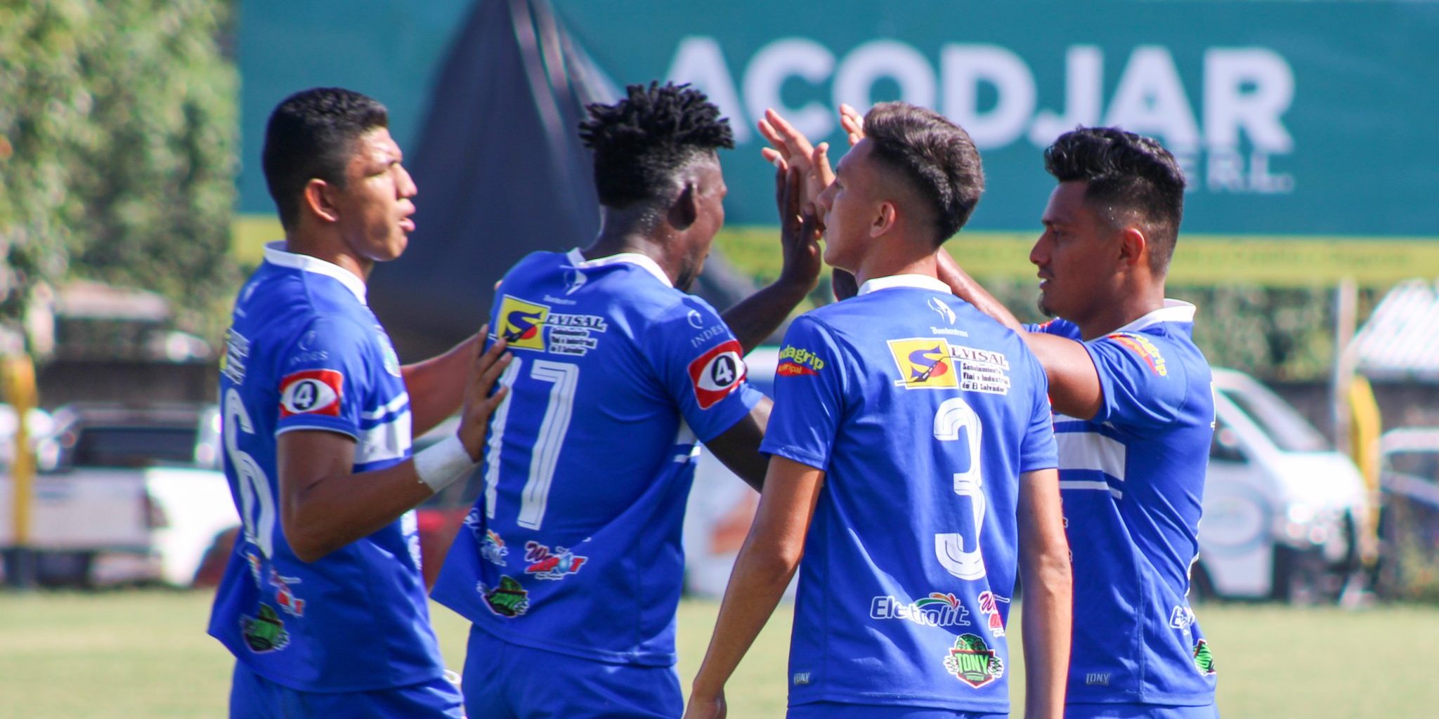 Atlético Marte derrota 2-1 a Santa Tecla y empieza a olvidarse del ...