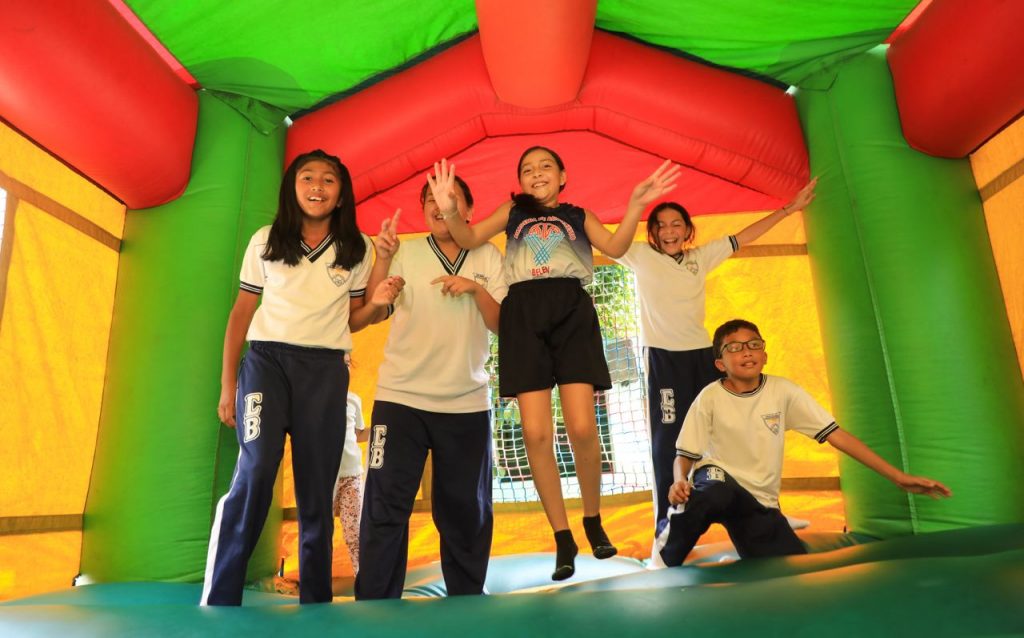 Colegio Belén festejó los 50 años de sus intramuros – Diario El Salvador