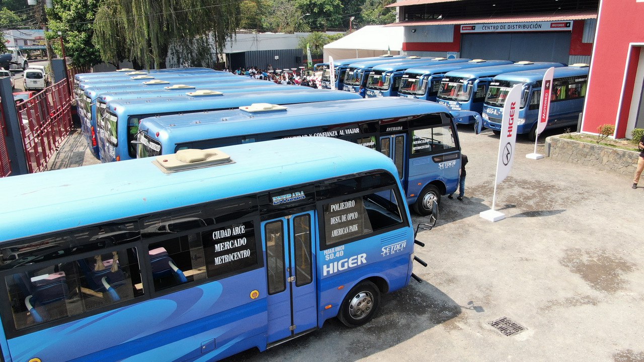 Ruta de Ciudad Arce lanza nueva flota de 14 unidades para mejorar el ...
