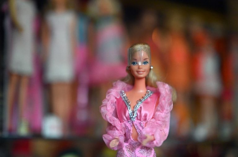 FOTOS: La mayor colección de Barbies del mundo aprovecha el éxito de la ...
