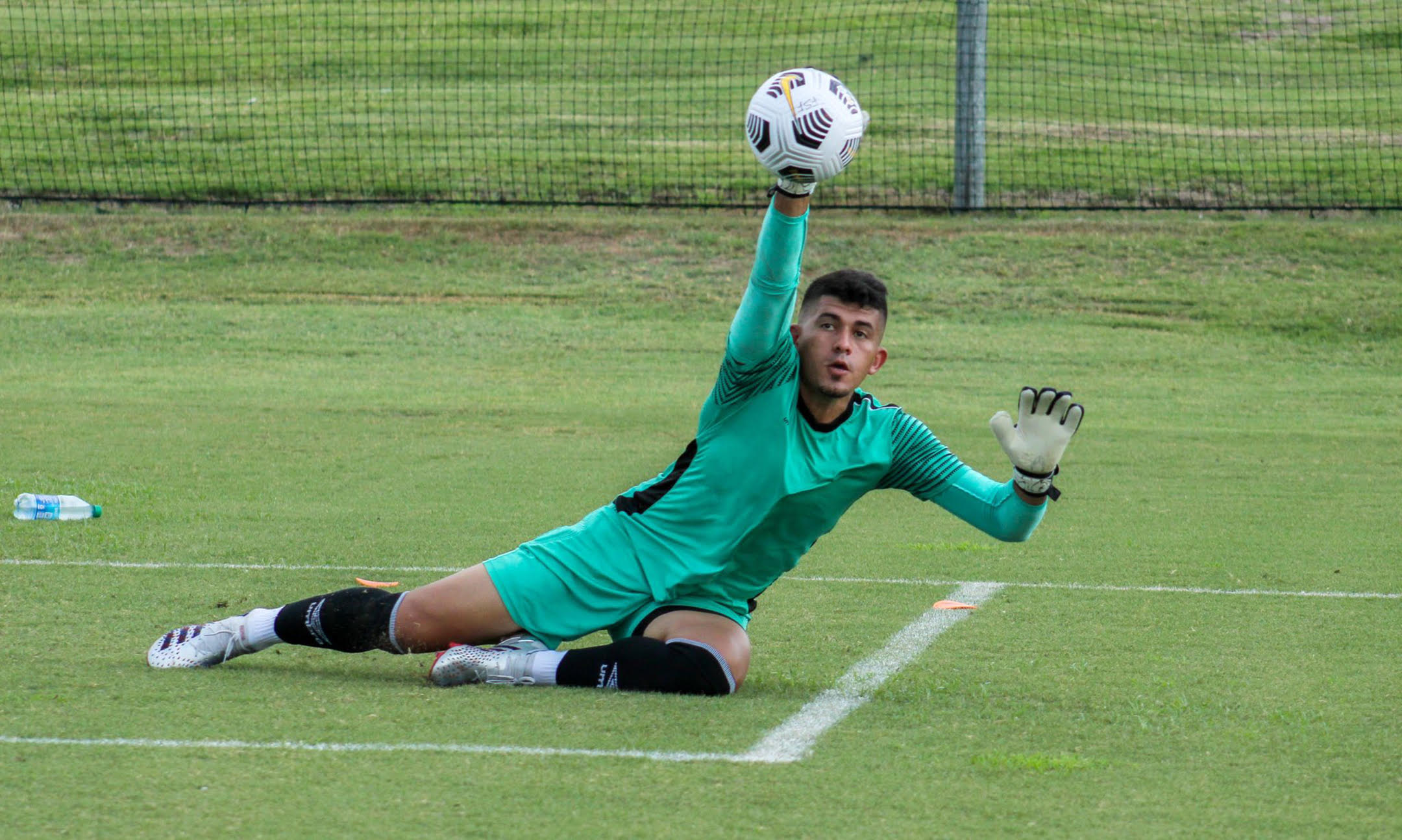 Mario González: «Mi prioridad ahora es jugar fuera del país» – Diario ...