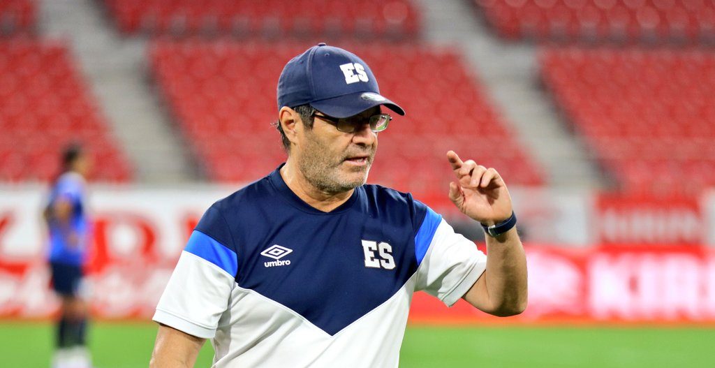 Hugo Pérez busca un lateral izquierdo y un zaguero central de perfil ...