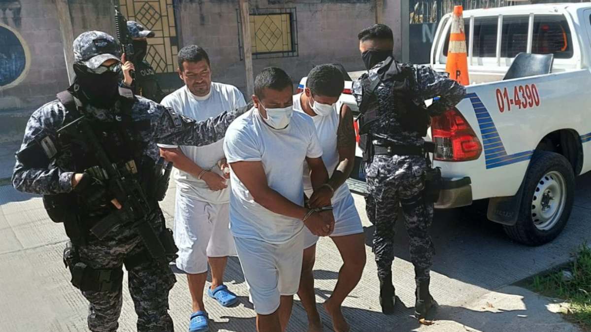 Ecuatorianos A Juicio Diario El Salvador