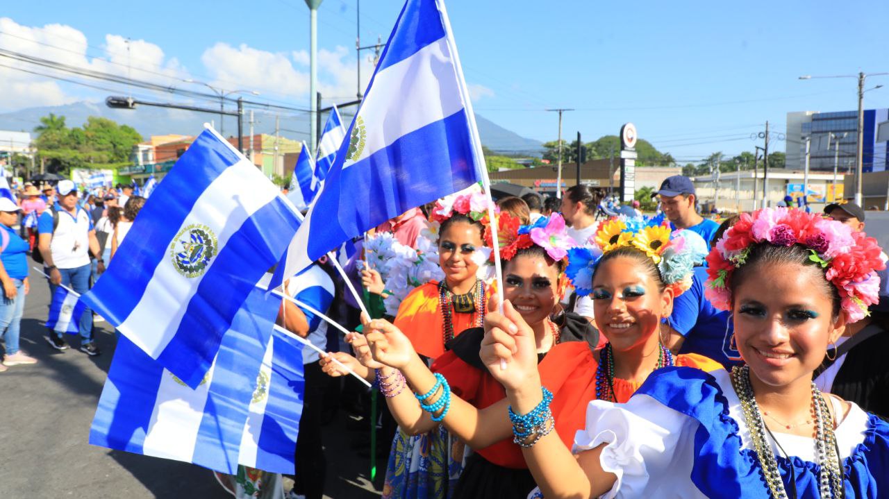FOTOS|El Salvador celebra su verdadera independencia este 15 de ...