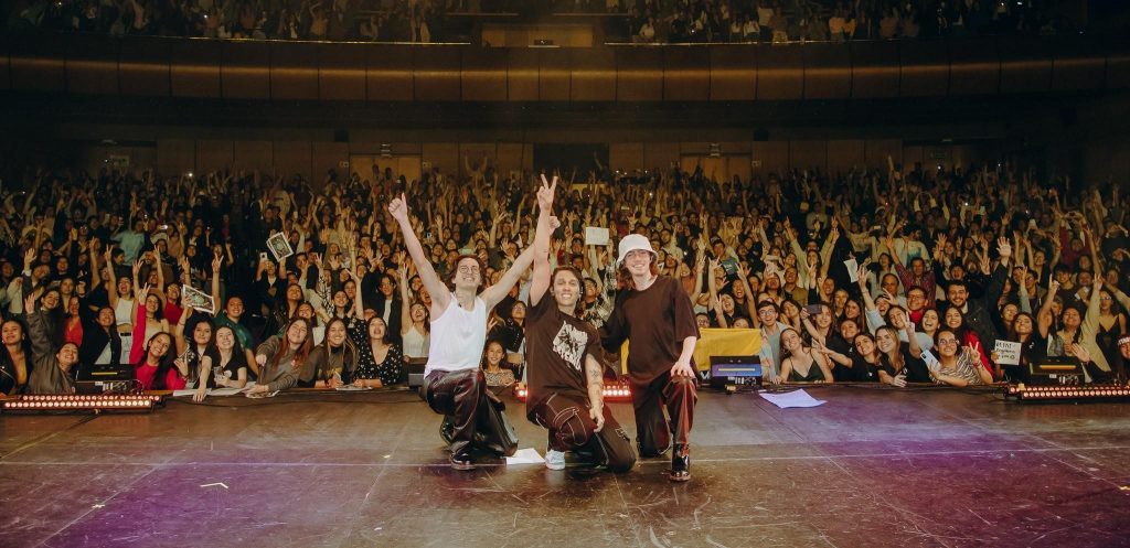 «TimØ» Lanza la edición Deluxe de su álbum «Estemos donde estemos ...