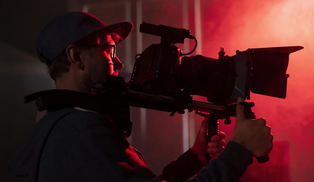 ESCINE lanza el Laboratorio de Creación: del Teatro a la Imagen ...