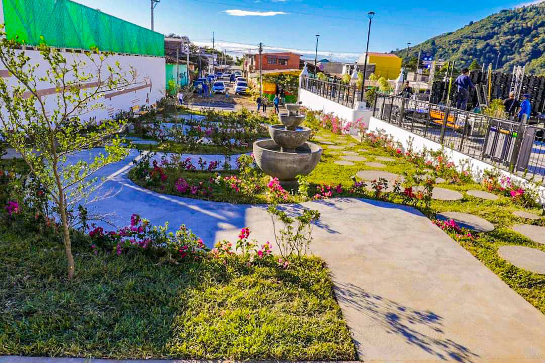 Gobierno de El Salvador renueva el centro histórico en Apaneca ...