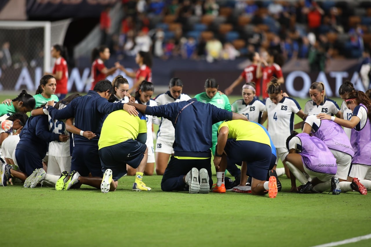 La Azul femenina se tiene confianza de derrotar a Paraguay - Diario El ...