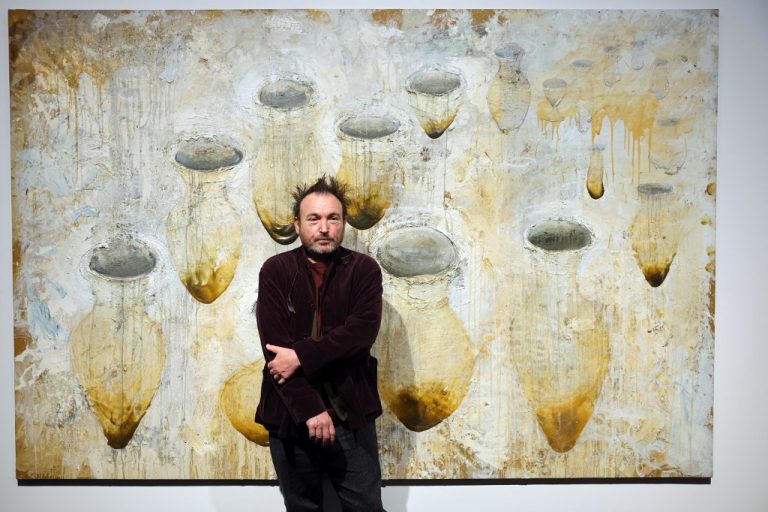 Un recorrido por la obra en cerámica de Miquel Barceló se expone en ...