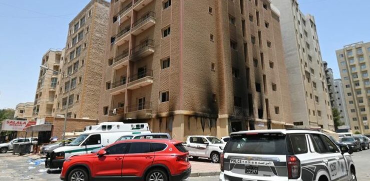Un incendio en Kuwait provoca 50 muertos, la mayoría indios - Diario El ...