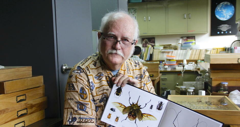 Fallece exintegrante de Alux Nahual, Jack Schuster – Diario El Salvador