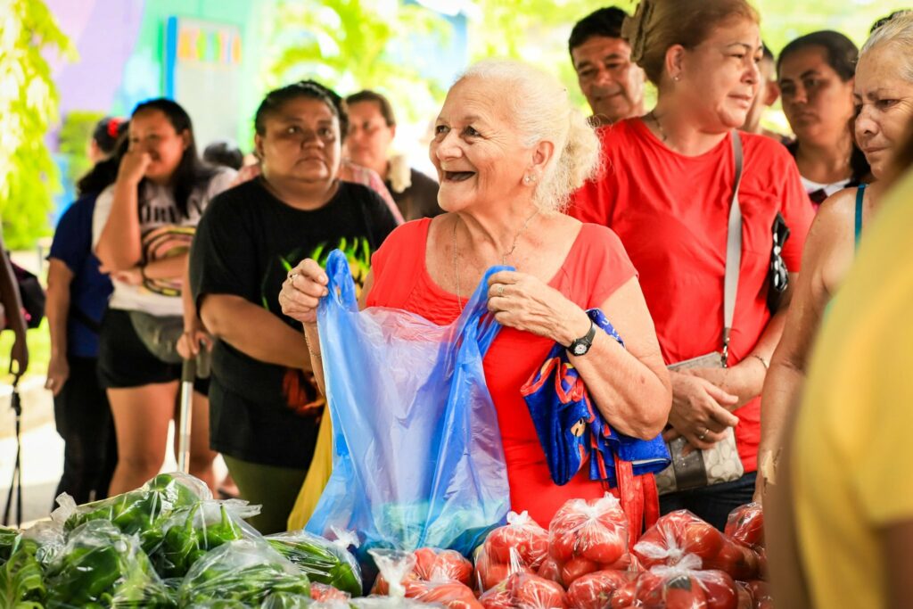 «El Salvador volverá a ser un productor agrícola sólido»: María Hayem ...